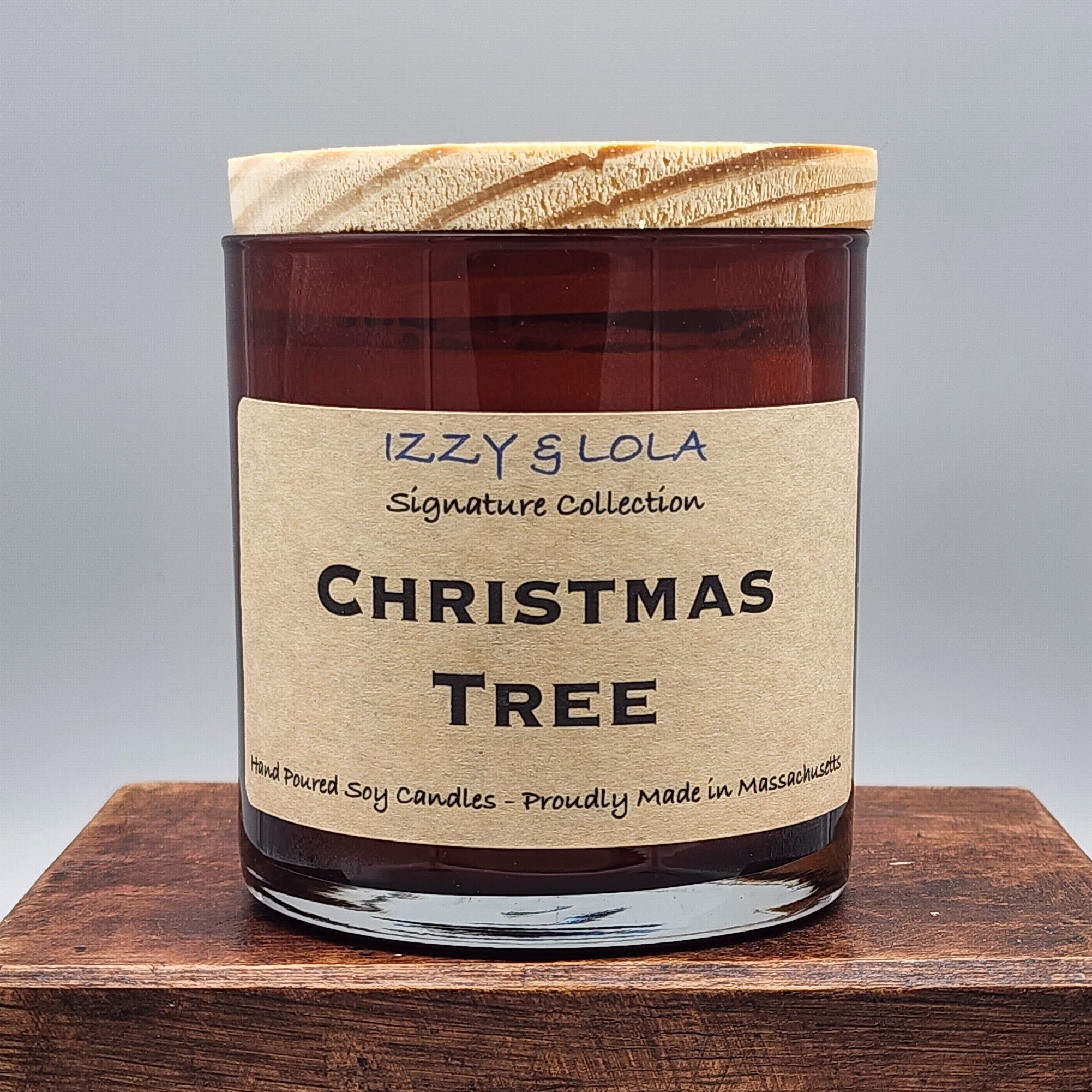 Christmas Tree – Izzy and Lola